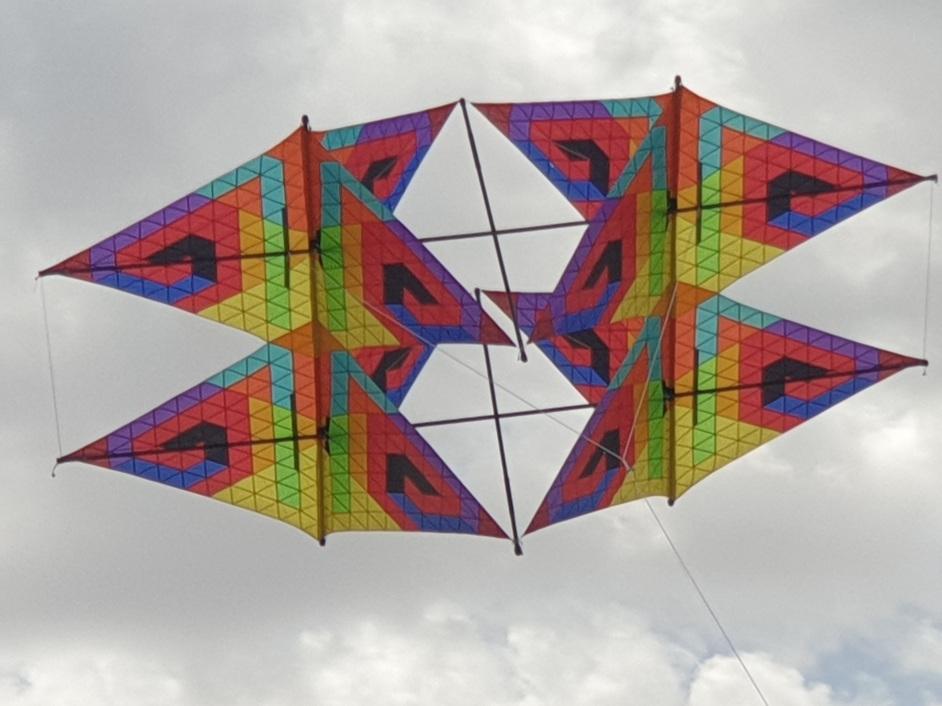 Celebrating 50 Years of PETER LYNN KITES - Peter Lynn Kites